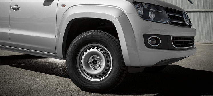 Hva gjør jeg hvis jeg punkterer et bildekk? - Dekk365